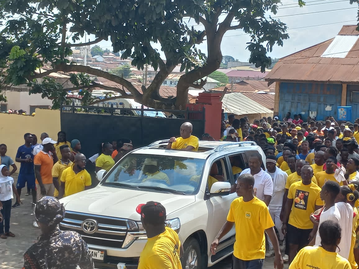 Asamankese: Thousands embark on health walk to mark Obuodwan festival ...